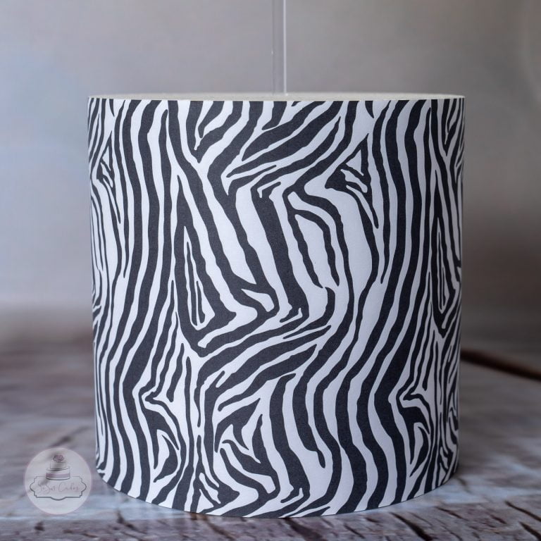 Zebra Print Cake Wrap - Edible Cake Art by Susu's Cakes